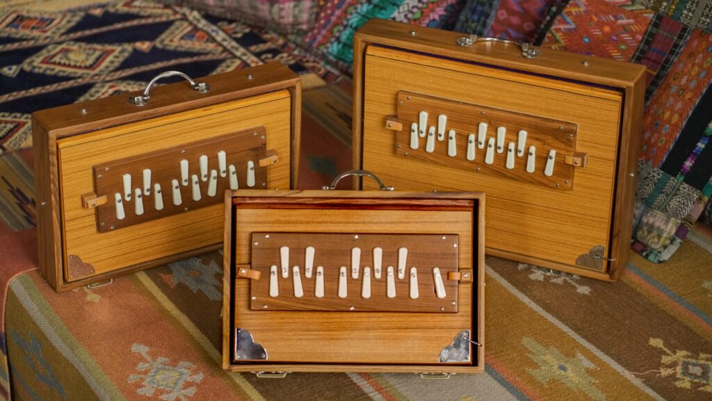 Shruti Box: Large and Medium Sizes, 440 and 432hz tuning, C3-C4 and ...