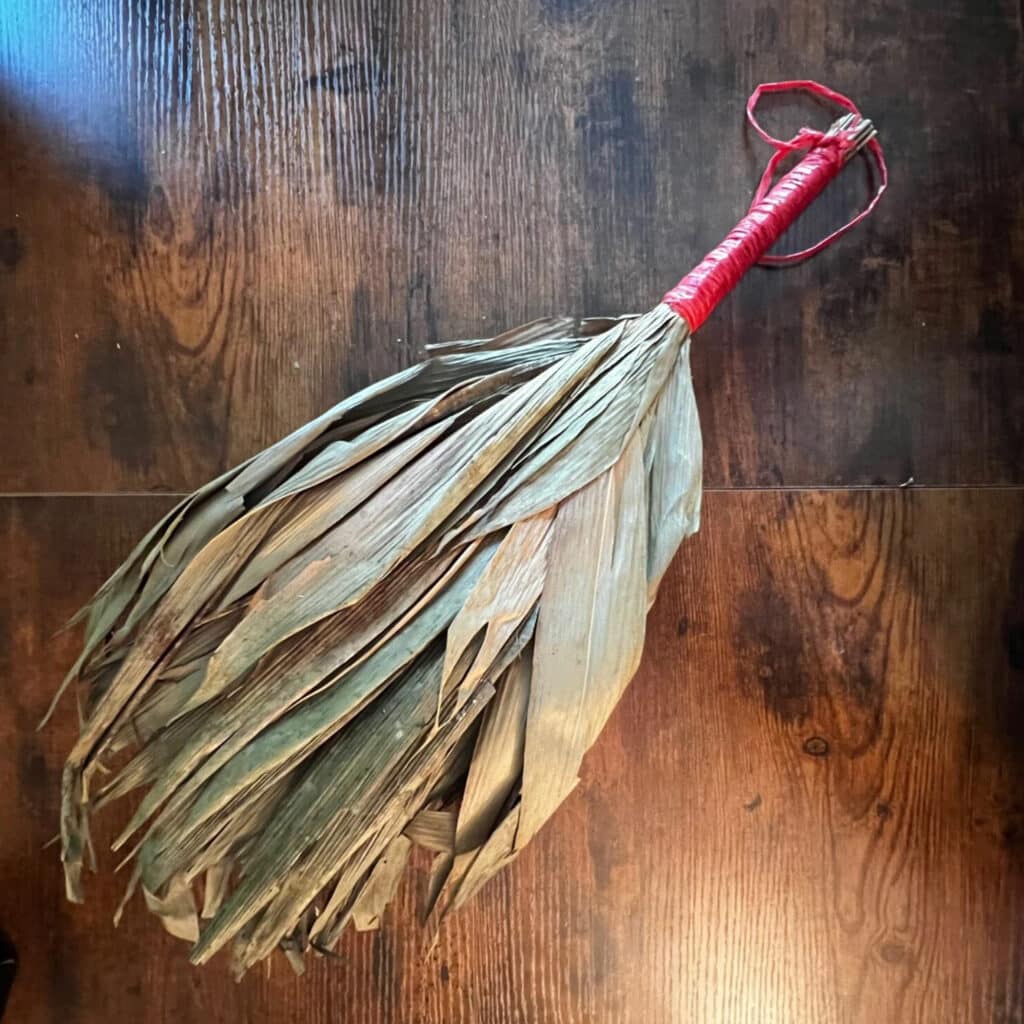Chakapa (Shamanic Leaf Bundle) - Didge Project