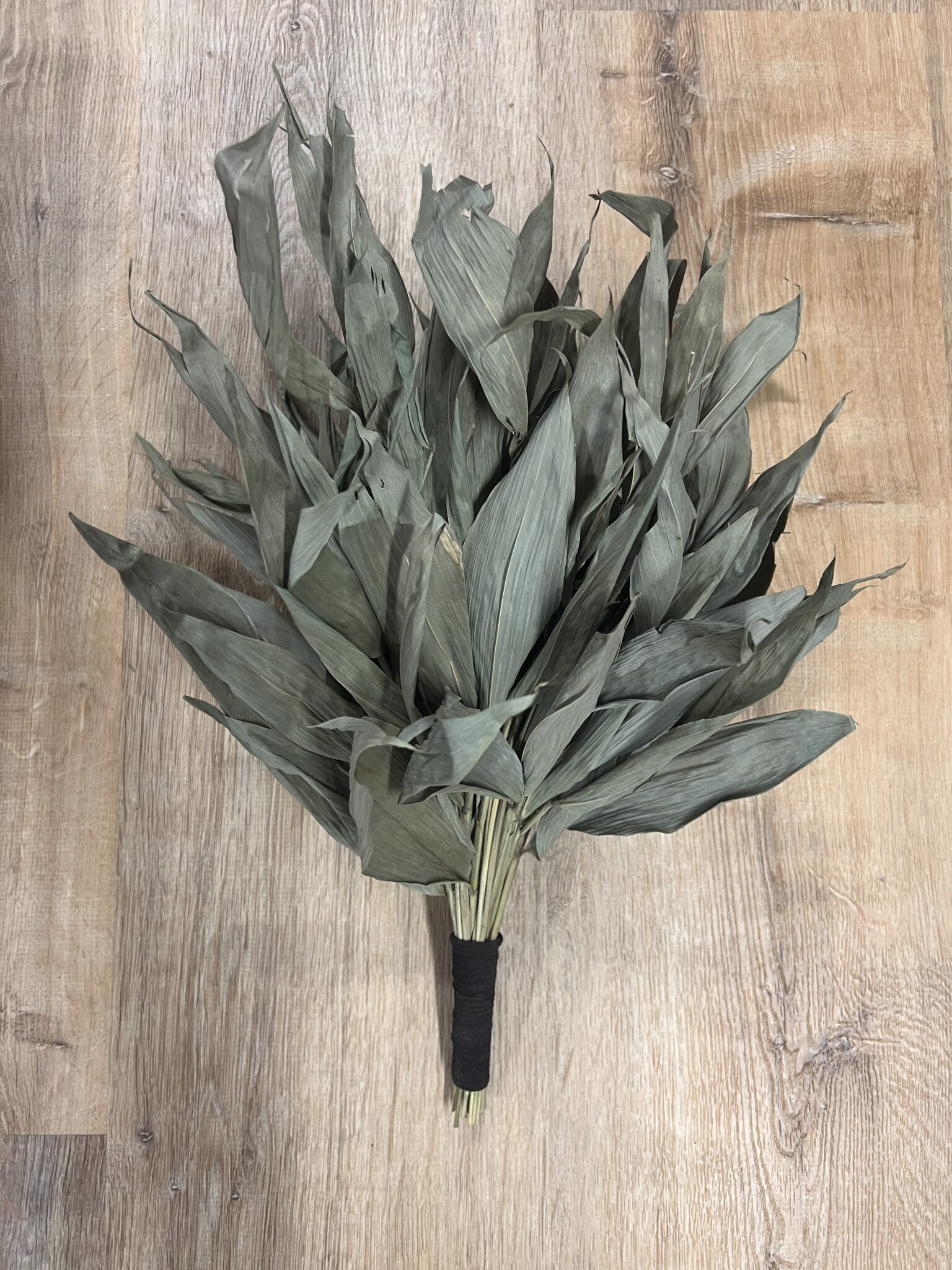 Chakapa (Shamanic Leaf Bundle) with wrapped handle - Didge Project