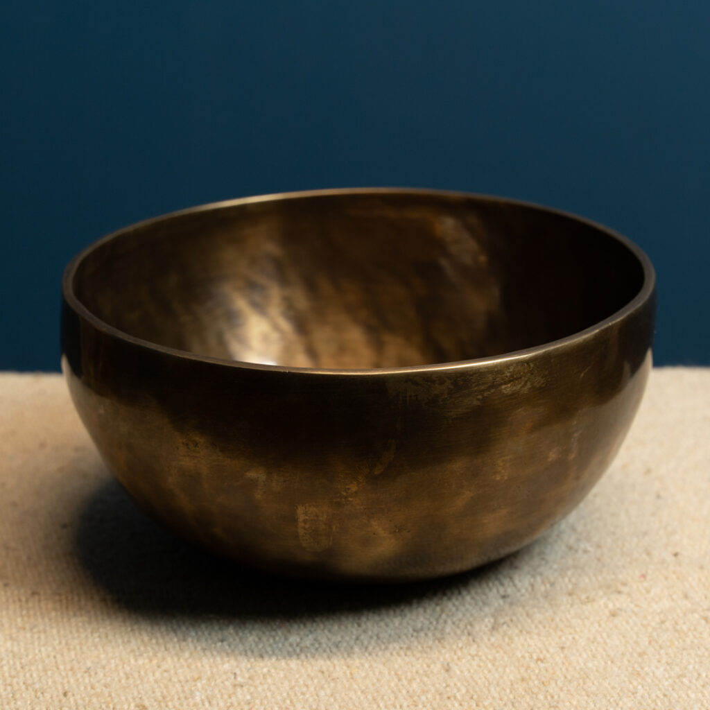 Himalayan Singing Bowls - Hand-Hammered and Machined - Didge Project